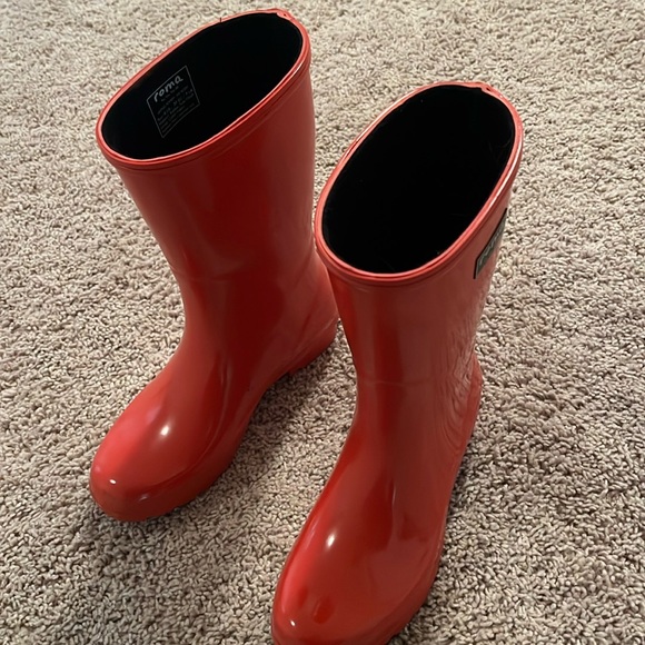 Roma | Shoes | Red Rain Boots | Poshmark